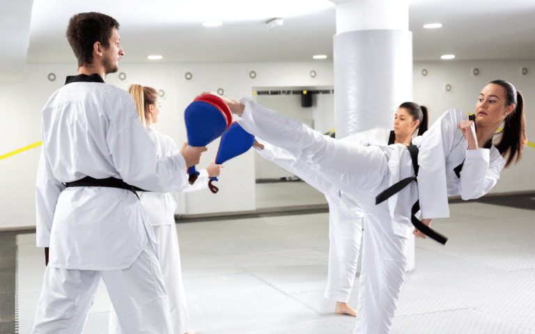 Taekwondo Equipment List: 16 Items (with Pictures)